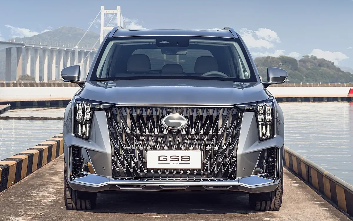 Гибридный GAC GS8 Dragon готовится к запуску продаж в России