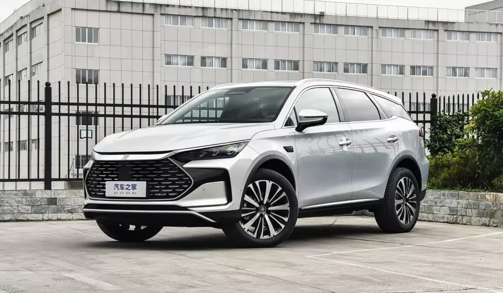 Обновленный BYD Tang DM-i Intelligent Driving Edition вышел на рынок Китая