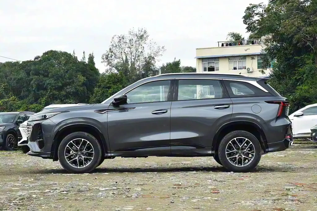 Changan CS75 Plus 2026 3-го поколения получил новый салон
