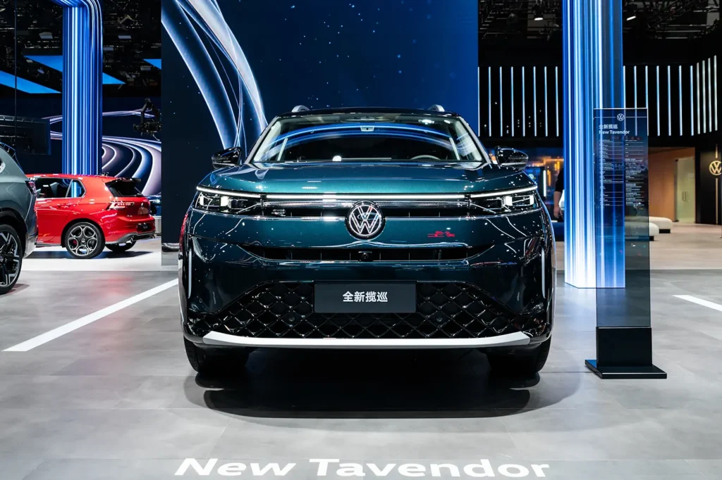 Представлен Volkswagen Tavendor 2026 с новым салоном