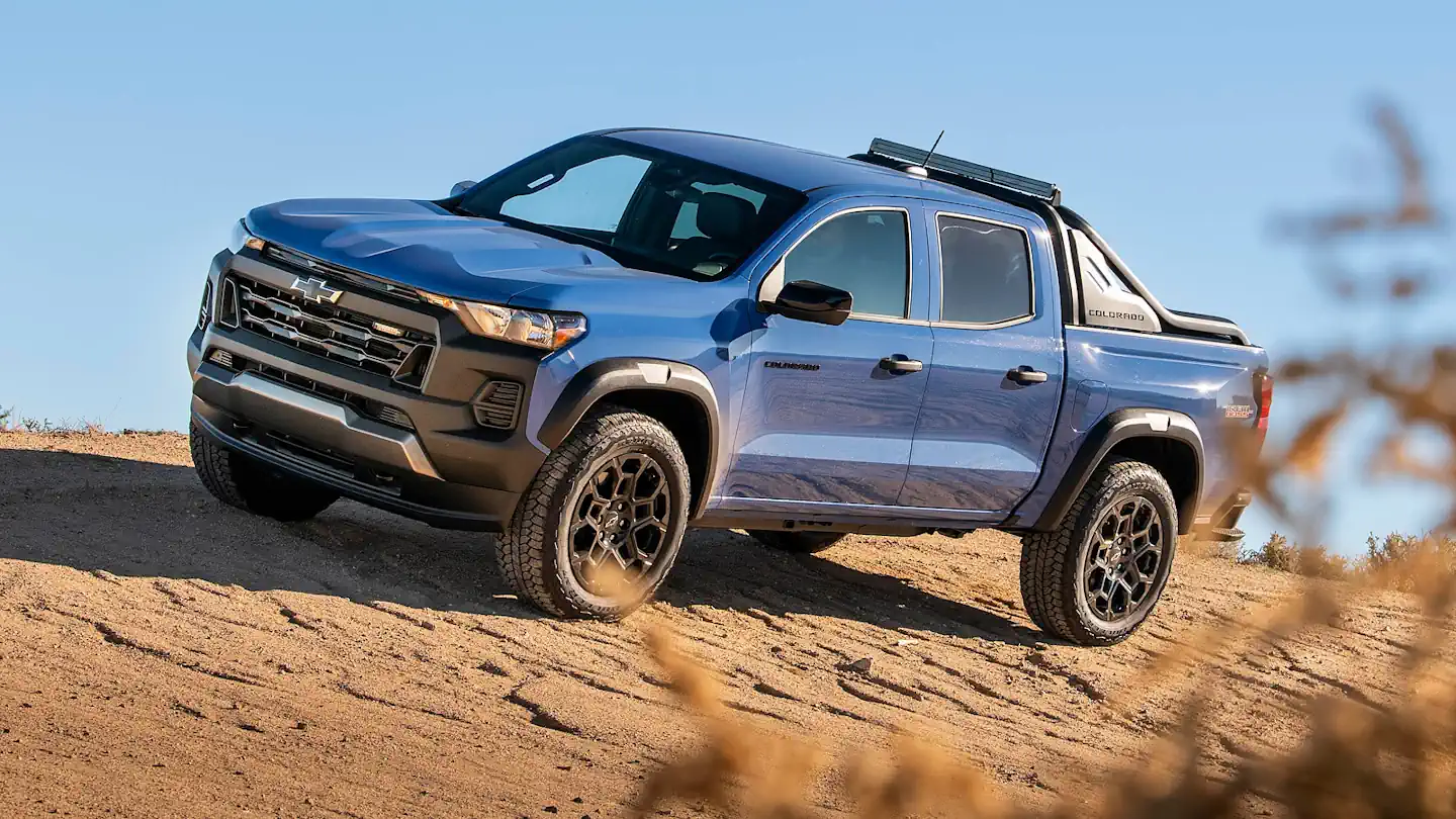 Chevrolet Colorado Trail Boss Midnight Edition: обзор и тест драйв