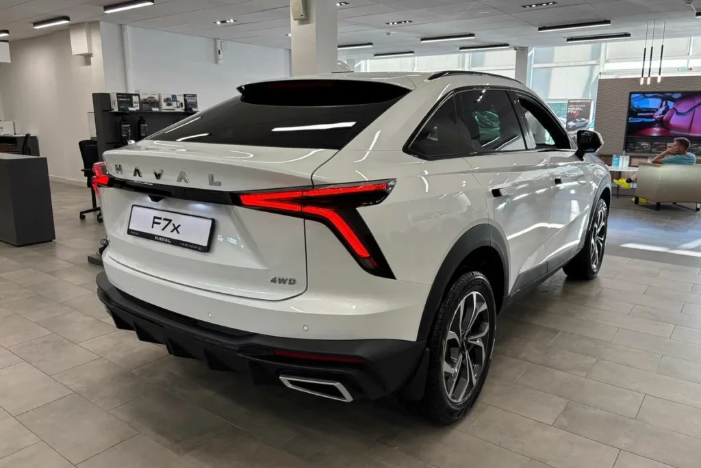 Haval F7 и F7x в России получат новый двигатель 200 и 231 лс
