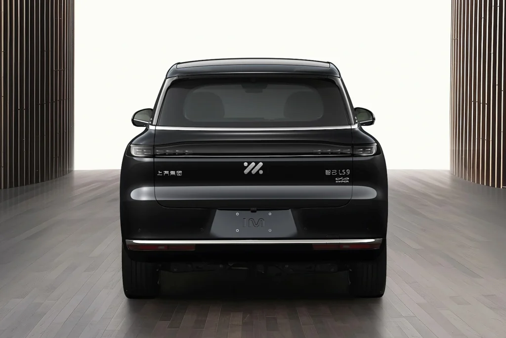 IM LS9 HYPER: новая версия кроссовера рассекречена в Китае